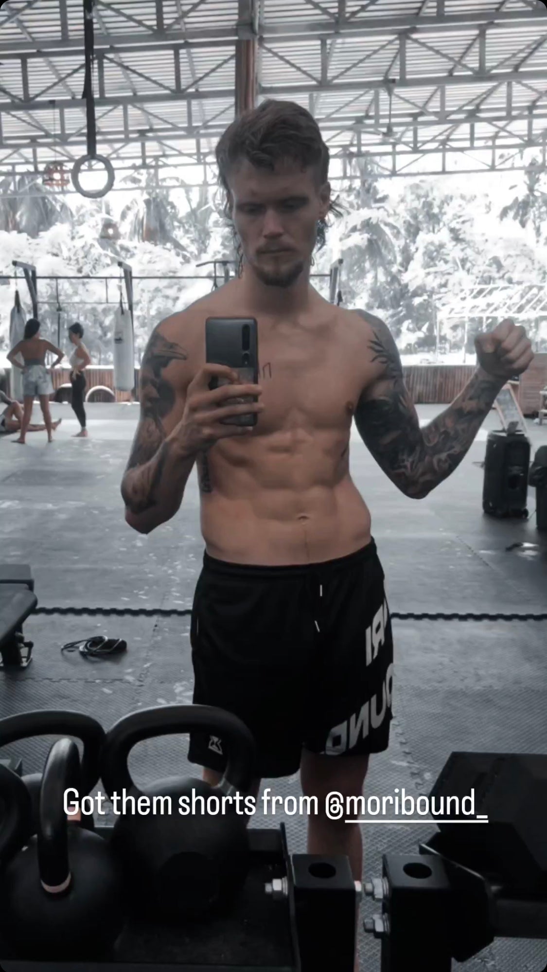 Mori Bound Oversized Shirt Sizing Chart