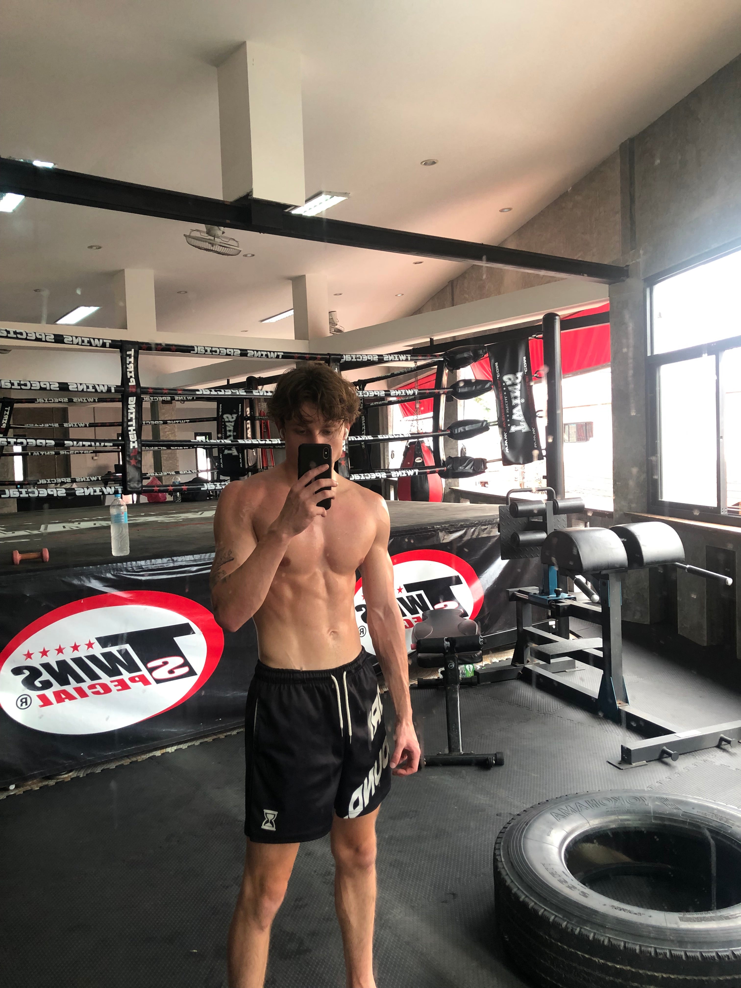 Mori Bound Oversized Shirt Sizing Chart